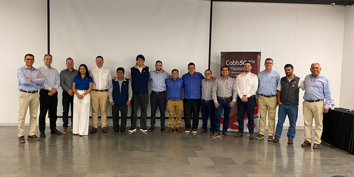 Cobb-Vantress desarrolló Miniseminario en Lima - BM Editores