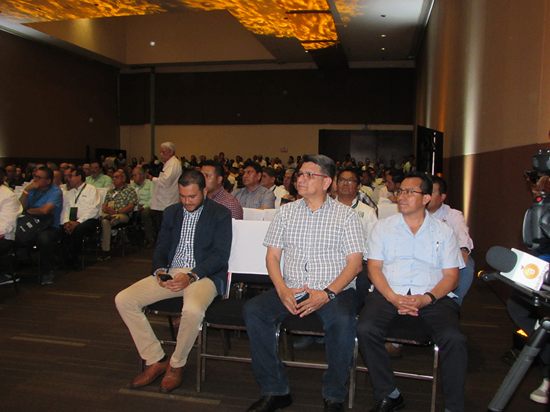 Unidad, Punta de Lanza para Fortalecer a la Avicultura Nacional ...